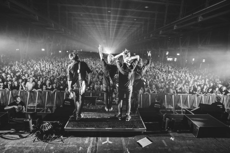 Interview mit den Blackout Problems über „Kaos" - Teil 2! - minutenmusik.
