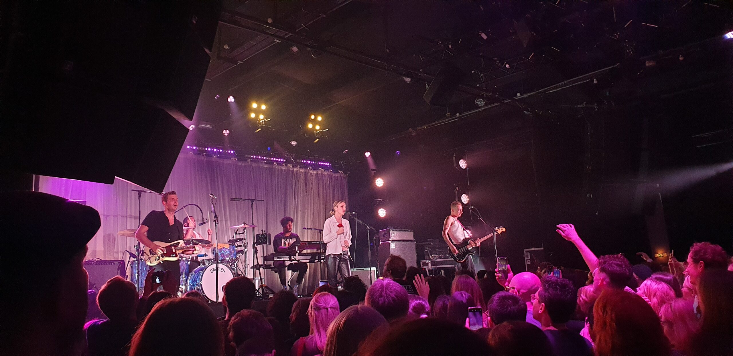 Wolf Alice, Die Kantine Köln, 09.11.2022 - minutenmusik.